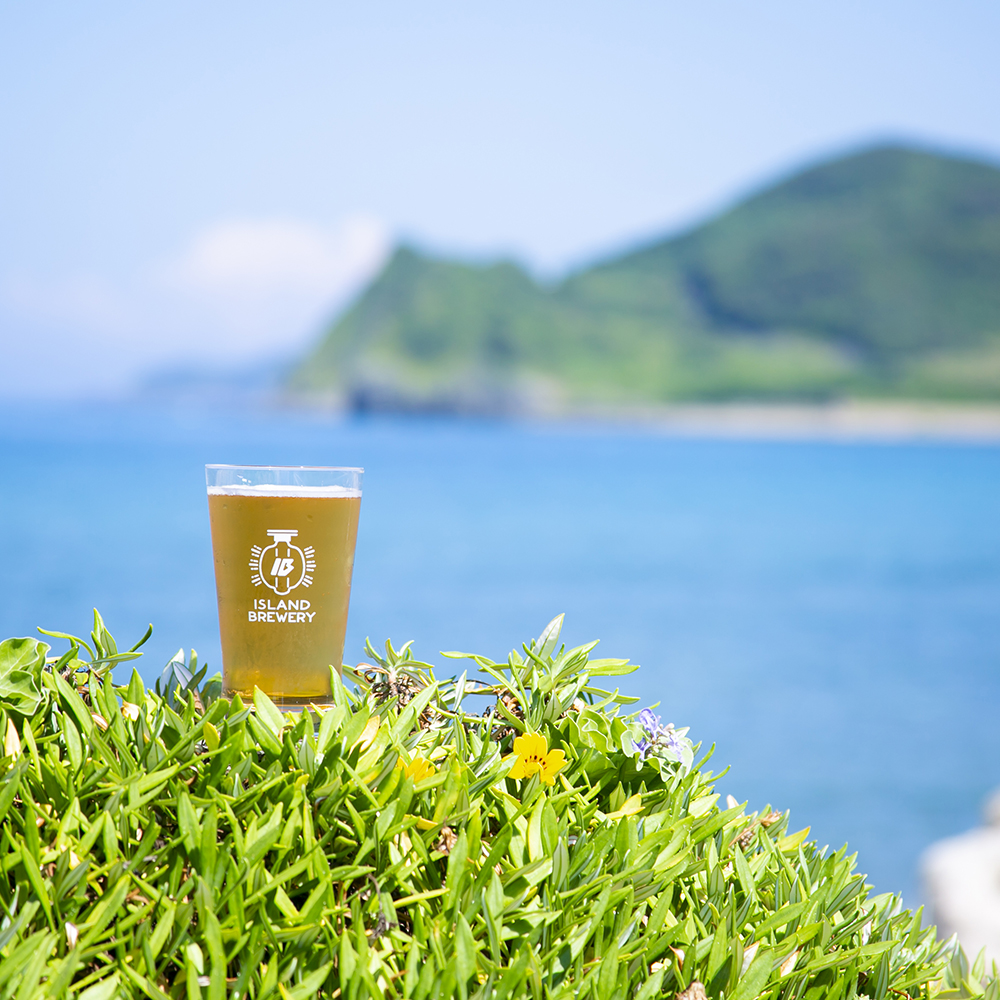 ISLAND BREWERY 定番3種飲み比べ6本セット 島の幸々 | よろずを継ぐもの｜継ぐべきものをよろず集めたモール